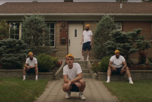 Les Louanges lance le vidéoclip de DMs - caissedeson.com